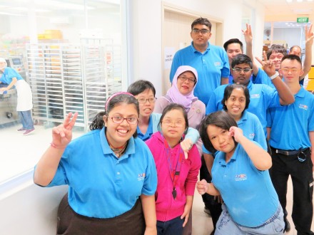 APSN | » President Halimah Yacob’s Inaugural Visit to APSN Centre for ...